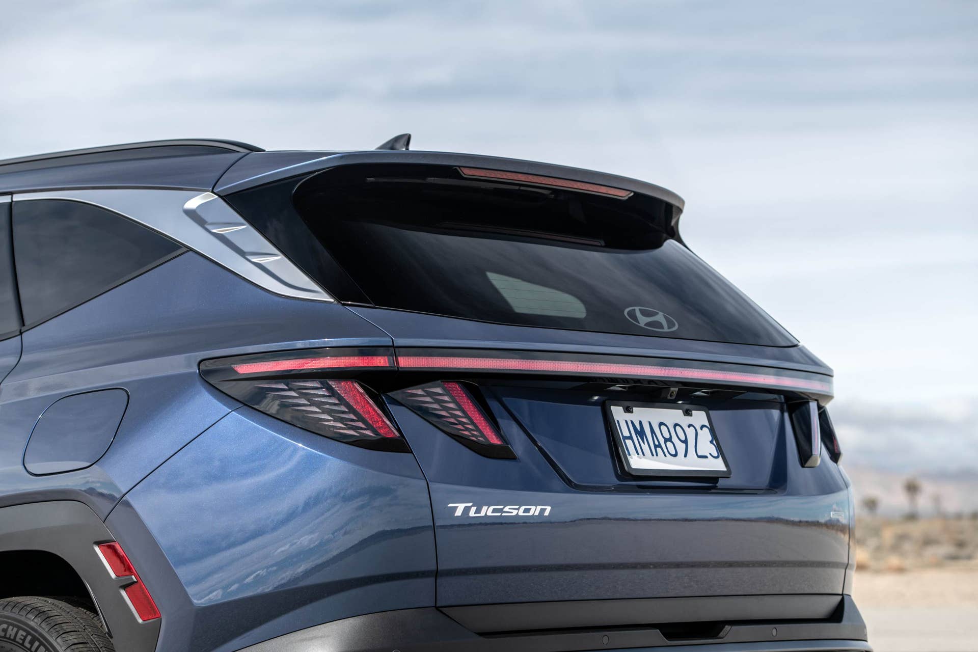 2026 Toyota RAV4 vs 2026 Hyundai Tucson: 5 Key Differences - Road Ethos
